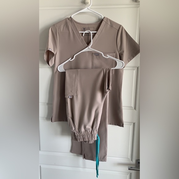 Figs | Other | Figs Scrub Set Boulder Size Xss | Poshmark